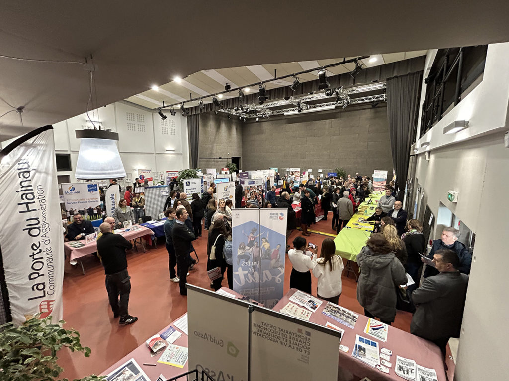 1er Salon des Ressources à succès pour le STAJ à Valenciennes - Va-Infos.fr